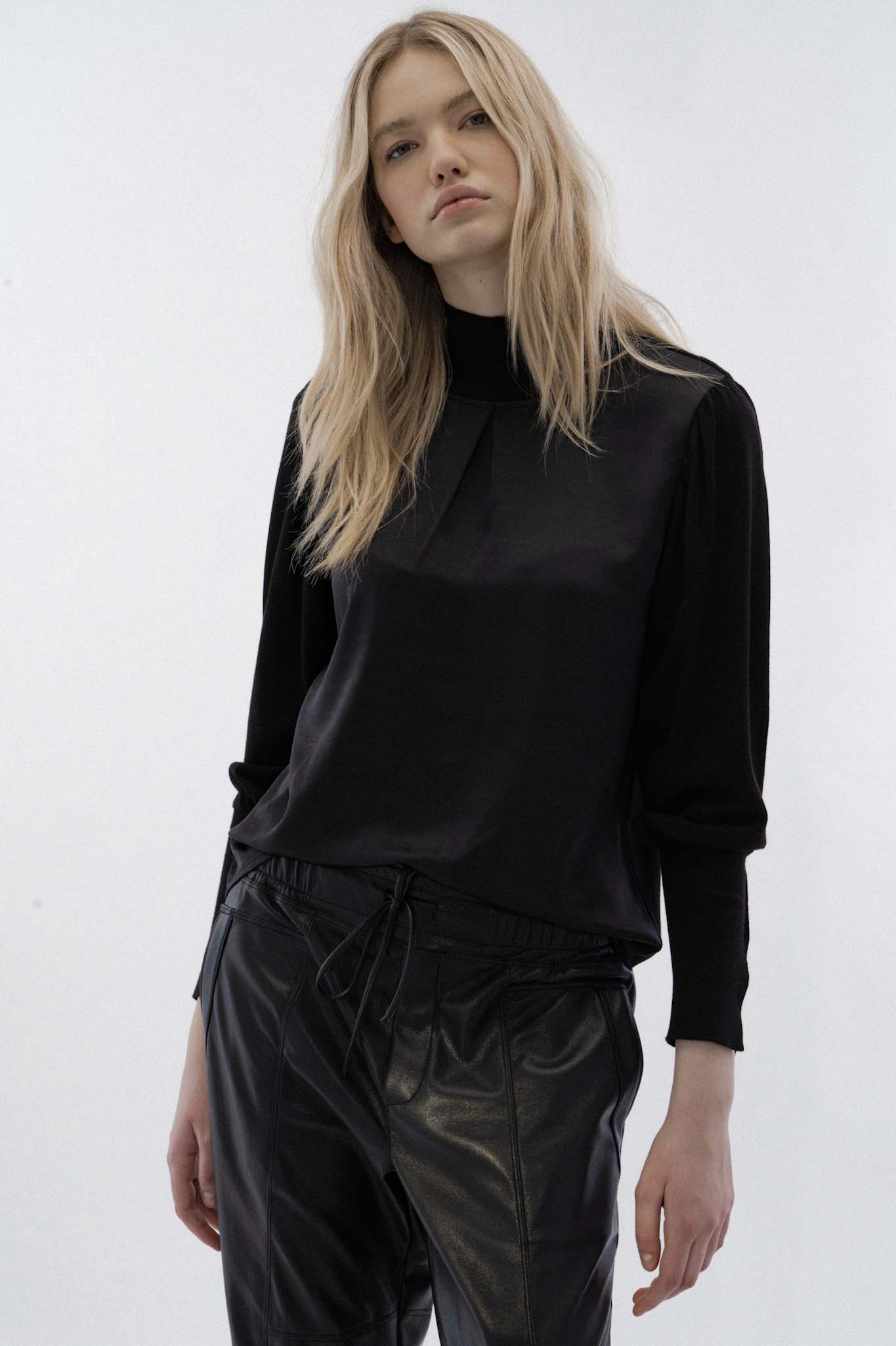 Arone blouse